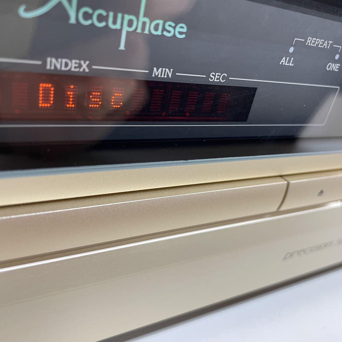 【目立った傷や汚れなし】【L-4】 Accuphase DP-900 Precision SA-CD Transport CDデッキ CD ...