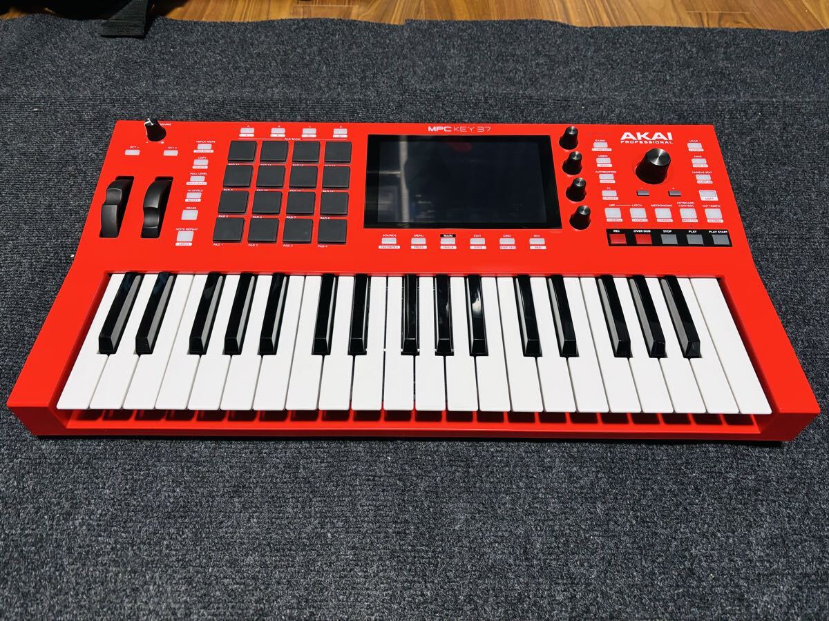 【目立った傷や汚れなし】☆ AKAI MPC KEY 37 USED 美品中古 送料無料 ☆の落札情報詳細 - Yahoo!オークション落札 ...