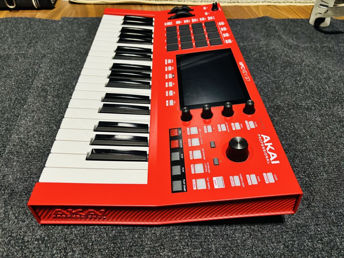【目立った傷や汚れなし】☆ AKAI MPC KEY 37 USED 美品中古 送料無料 ☆の落札情報詳細 - Yahoo!オークション落札 ...