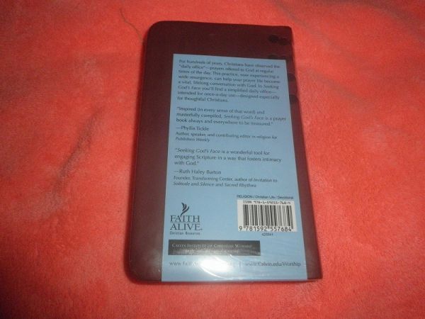 【未使用に近い】Praying With the Bible Through the Year Reinders, Philip F ...