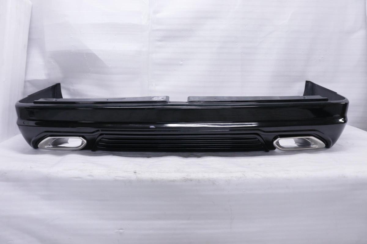 208-968★WALD★ワイド用 ハイエース 200 リアバンパー マフラーカッター付(LSの純正マフラーカッター) FRP製 トヨタ ...