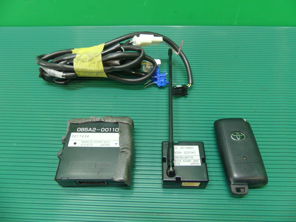 プリウス ZVW55 50 純正OP エンジンスターター リモコン リモートスタート 085A2-00110 トヨタ 29030 Y065の落札情報詳細 - ヤフオク落札価格検索 オークフリー