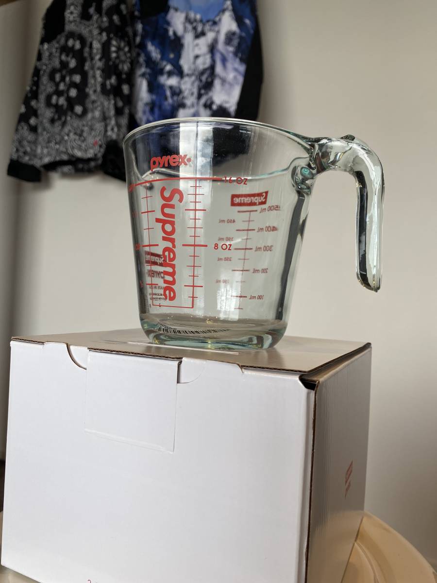 【新品】Supreme シュプリーム 計量カップ Pyrex 2-Cup Measuring Cup パイレックス メジャーカップの落札情報 ...