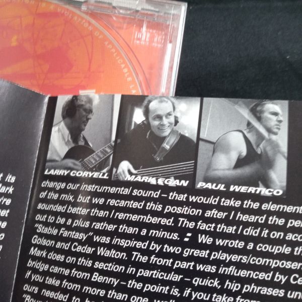 【目立った傷や汚れなし】TRICYCLES / Larry Coryell with Paul Wertico and Marc Eganの ...
