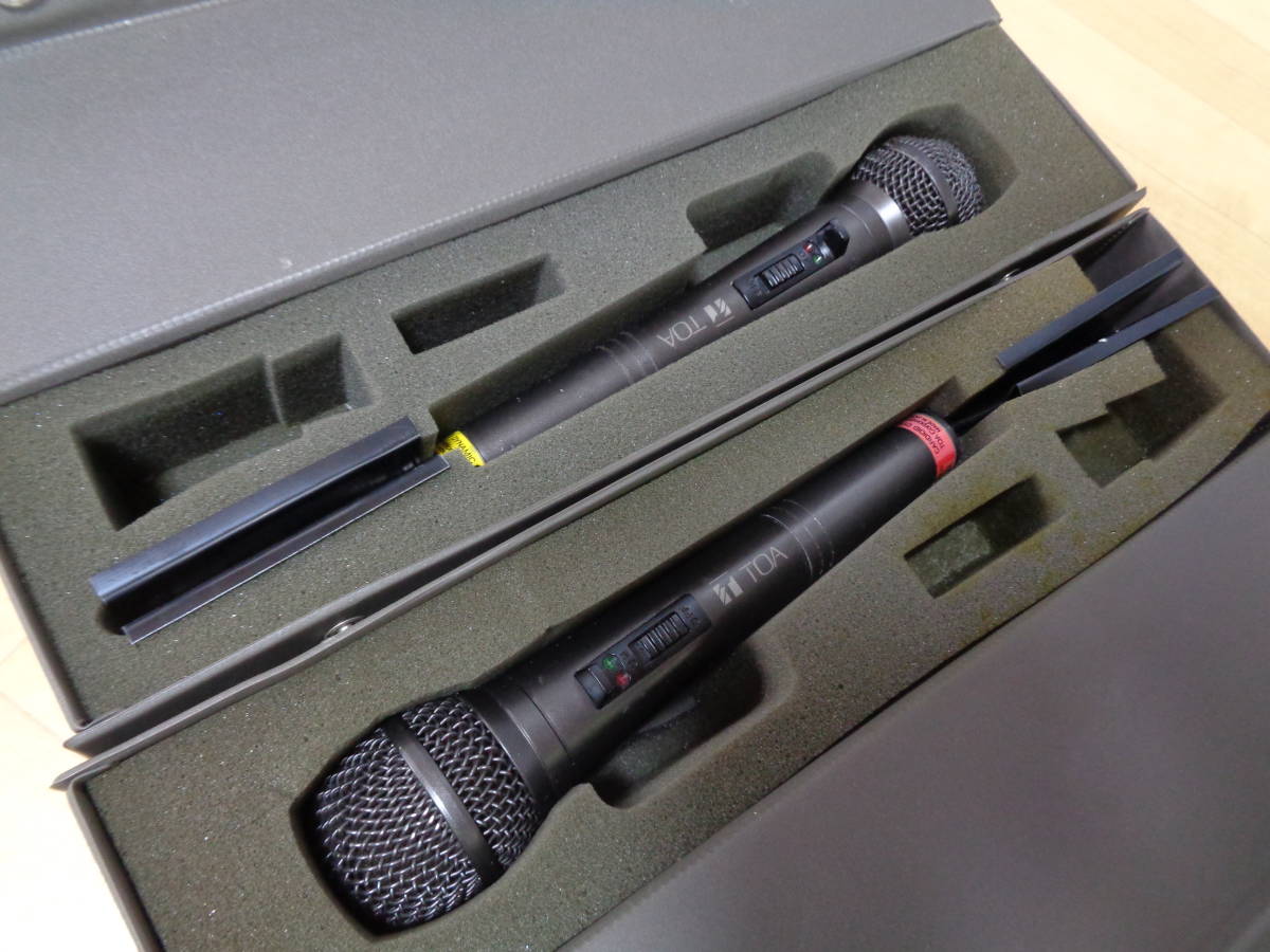 TOA ワイヤレスマイク WM-250-B32 B33ワイヤレスマイクロホン 2本セット ハンド形 マイク 800MHz帯 箱付の落札情報詳細 - Yahoo!オークション落札価格検索 オークフリー