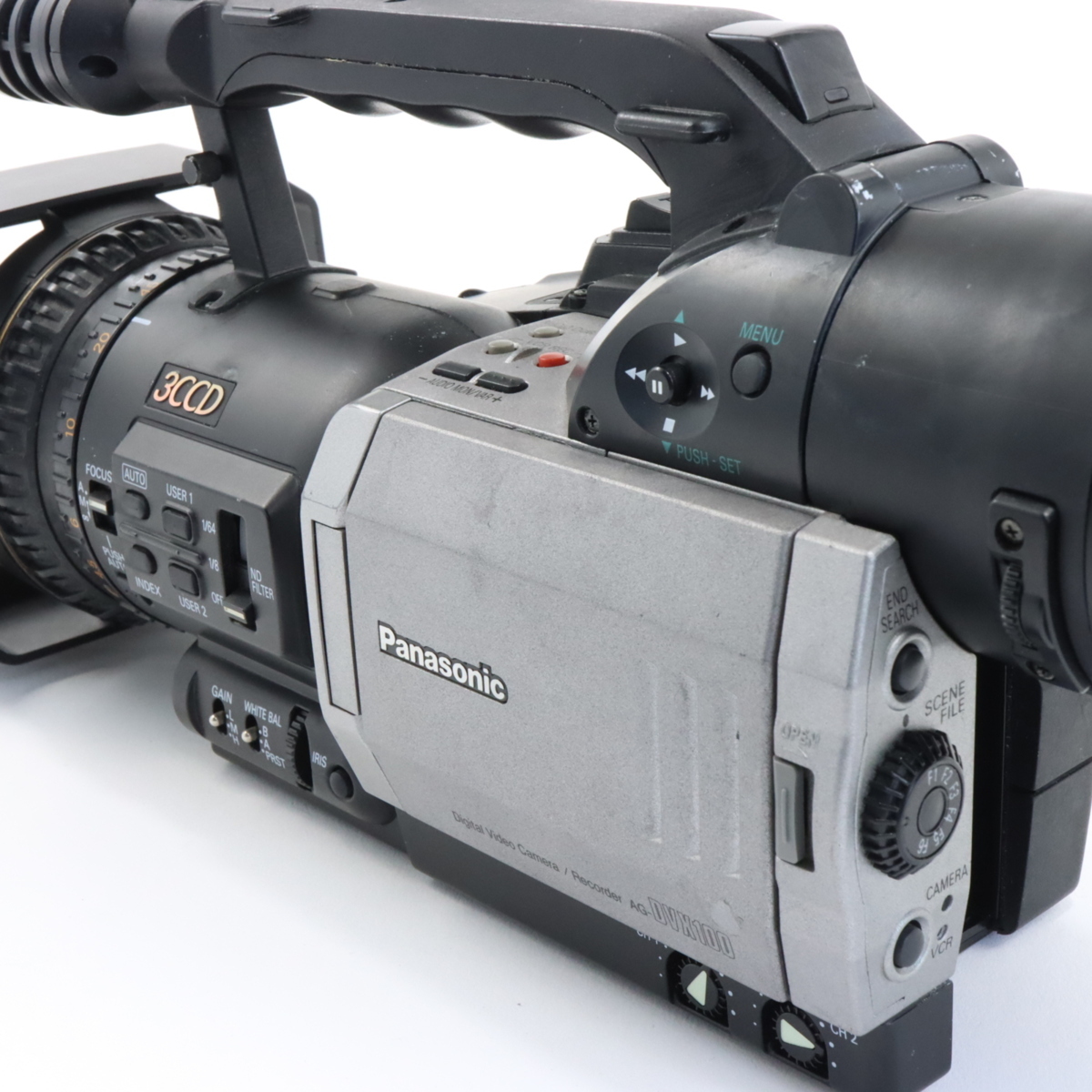 Panasonic AG-DVX100 miniDV 業務用 ビデオカメラ 3CCD Panasonic ジャンク品の落札情報詳細 ...