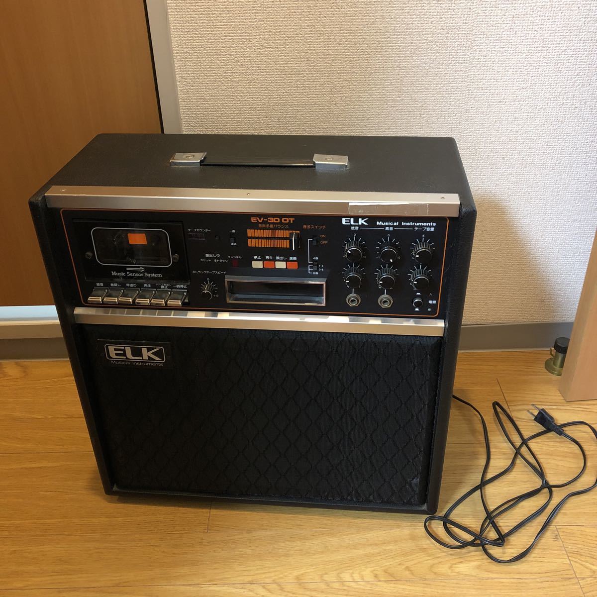 【全体的に状態が悪い】★ジャンク★ELK EV 30 OT エルク カラオケ ボーカルアンプ カセットテープ ビザールギター japan ...