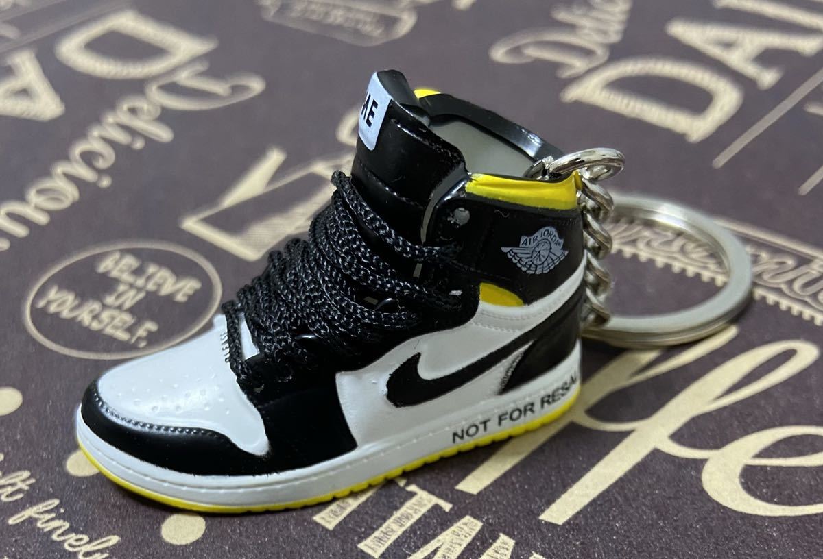 【未使用】Nike Air Jordan 1 Retro High Not for Resale Yellow キーホルダーの落札情報詳細 ...