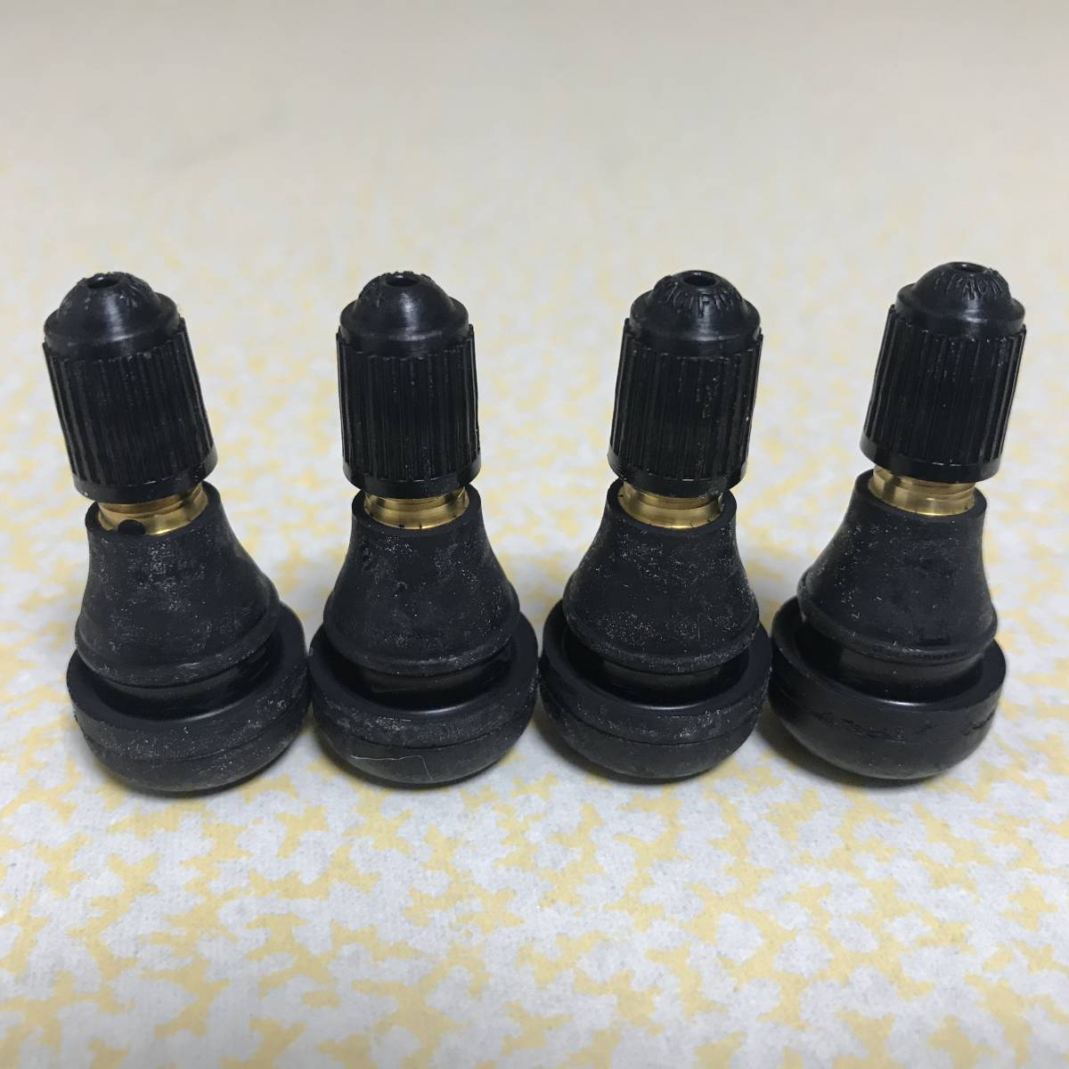 【未使用】【全国送料無料&365日即日発送】太平洋工業 エアーバルブ TR-412CL 4個 パシフィック PACIFIC スナップインバルブ 定形外にて発送の落札情報詳細 - ヤフオク落札 ...