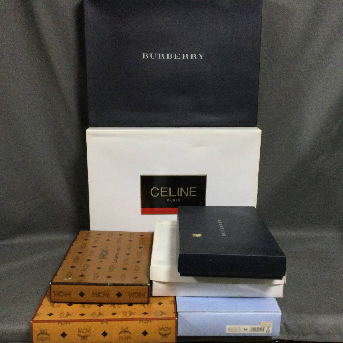 【傷や汚れあり】Φ 7/4 210022 BURBERRY CELINE MCM WEDGWOOD タオルケット 綿毛布 フェイスタオル ...