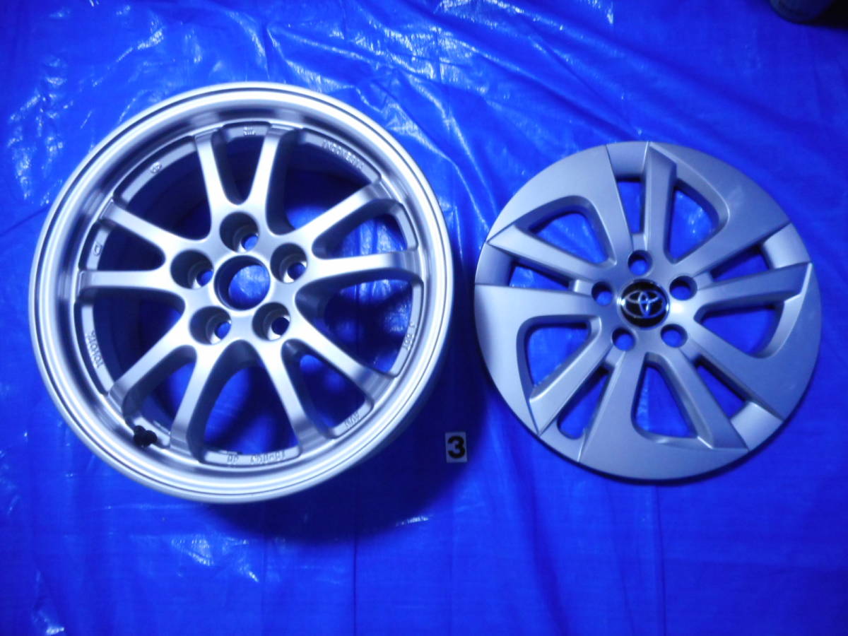 【目立った傷や汚れなし】美品 ZVW50 ZVW51 プリウス 純正 15インチ アルミ ホイール キャップ付き1本 42611-47450 ...
