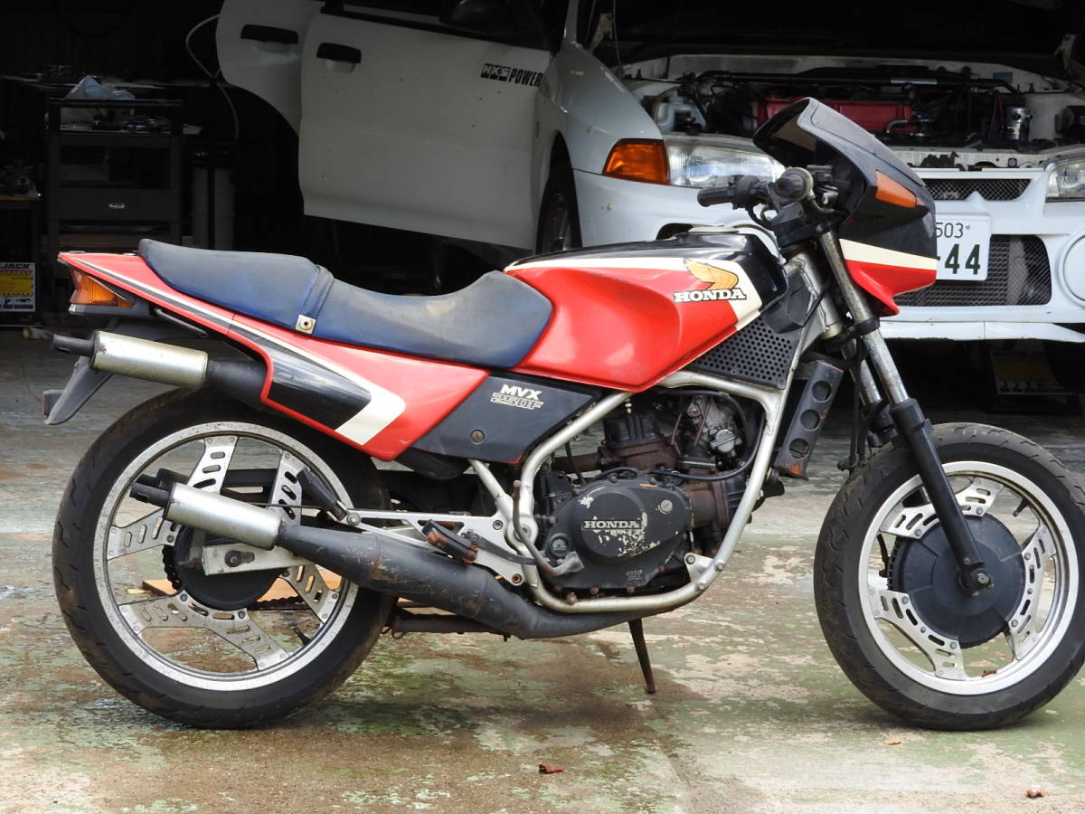 【未使用】伝説のV型3気筒.....HONDA MVX250F 白煙番長 ワンオーナー入荷 実働車両 NSR250RCB750F GT380 RZ250 KH250 マッハ250SS ...
