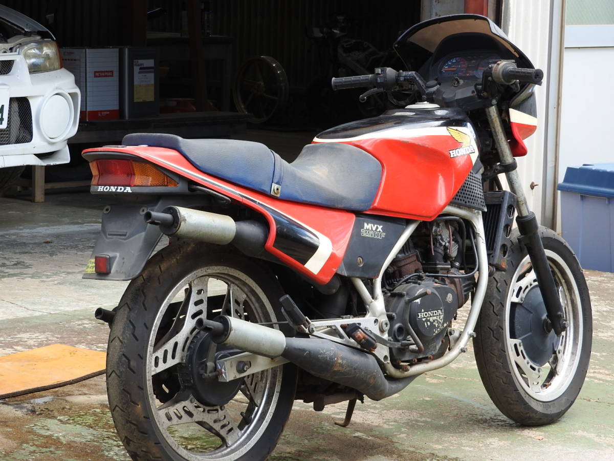 【未使用】伝説のV型3気筒.....HONDA MVX250F 白煙番長 ワンオーナー入荷 実働車両 NSR250RCB750F GT380 RZ250 KH250 マッハ250SS ...