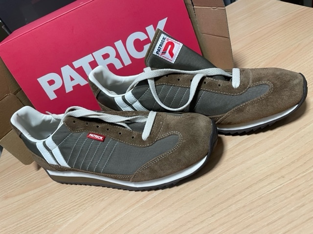 【未使用】PATRICK MARATHON-CJ 530878 KK 43の落札情報詳細 - ヤフオク落札価格検索 オークフリー