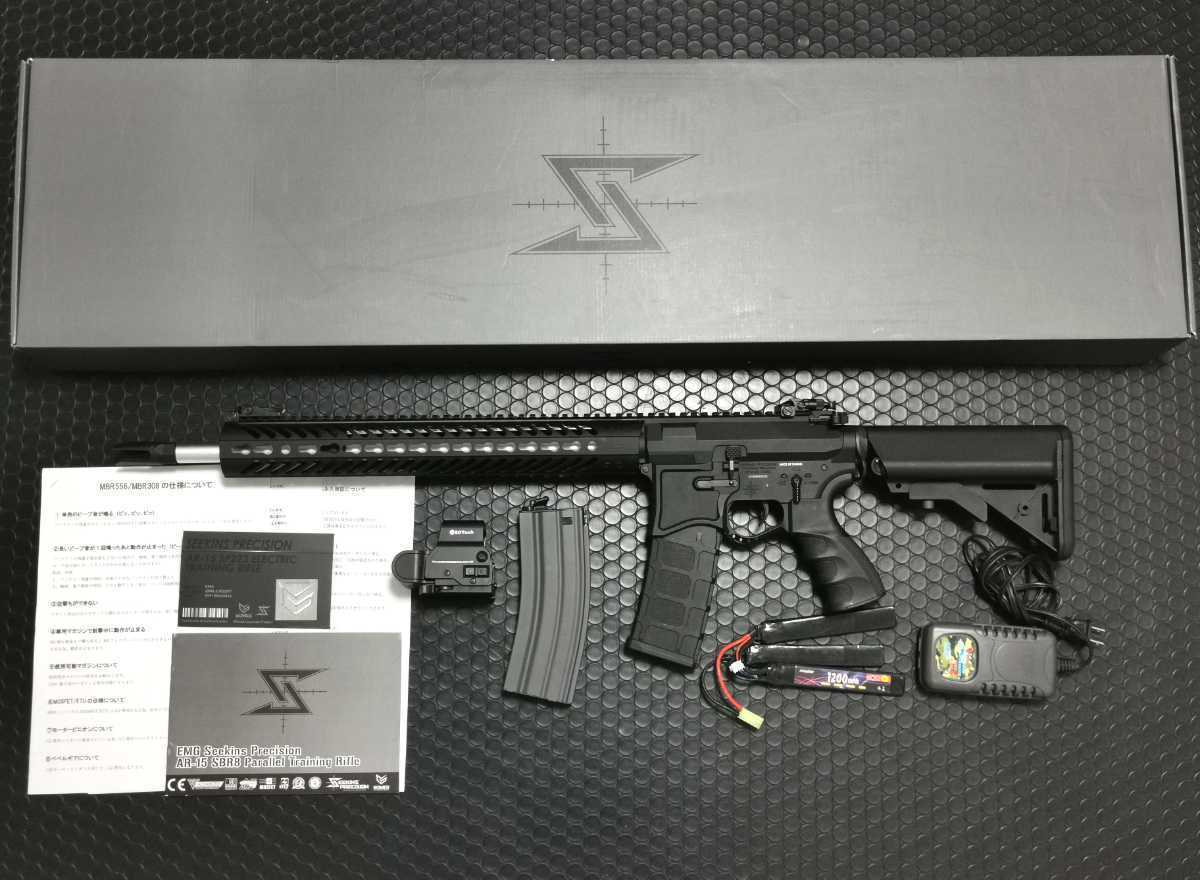 【目立った傷や汚れなし】G&G AR15 SBR-8 最新 G2メカボ 電子トリガー 実銃メーカー正式コラボ 11.1Vリポ 充電器 ドットサイト フルセット M4 GATE TITAN ...