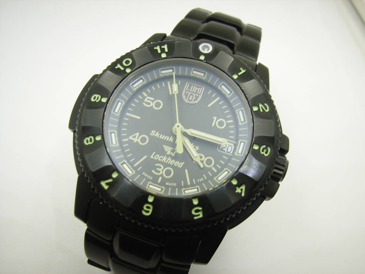 【目立った傷や汚れなし】定価11万【即決 ルミノックスluminox スカンクワークス Skunk Works 300本限定 Buzz