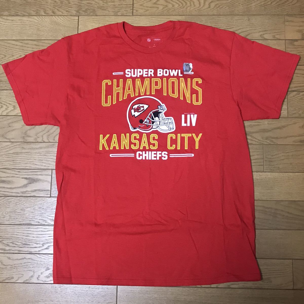 【未使用】NFL KANSAS CITY CHIEFS “SUPER BIWL CHAMPIONS” MEN’S SHORT SLEEVE T ...