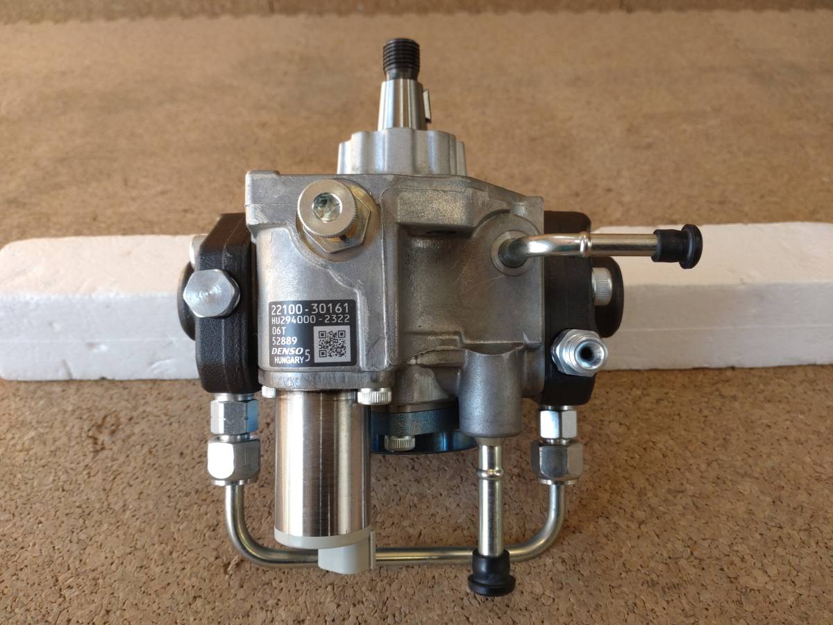 【未使用】【新品未使用】トヨタ ハイエース 200系 噴射ポンプ 22100-30161 04005-40130【R4-4169A-K】の落札 ...