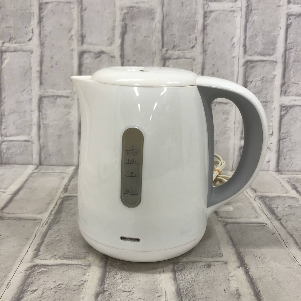 【傷や汚れあり】☆【電気ケトル】NITORI ニトリ SN-3228 ホワイト 1.2L☆T12-397b の落札情報詳細| ヤフオク落札価格情報 オークフリー
