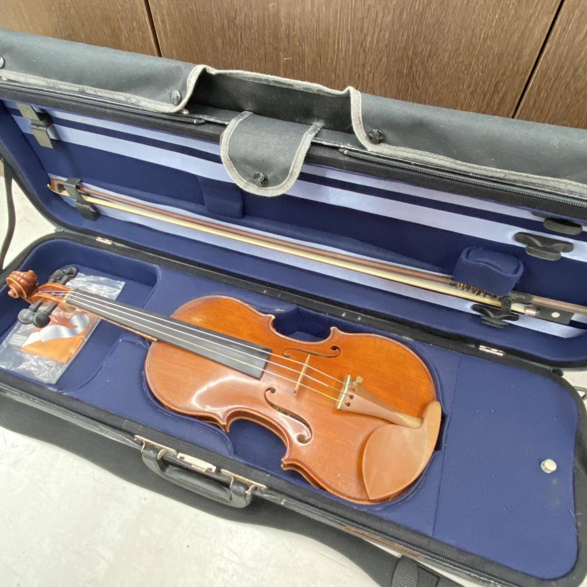 【全体的に状態が悪い】カール・ヘフナー(Karl Hofner) バイオリン 3/4サイズ Hagenau #167 2005年製 ケース 弓 ...