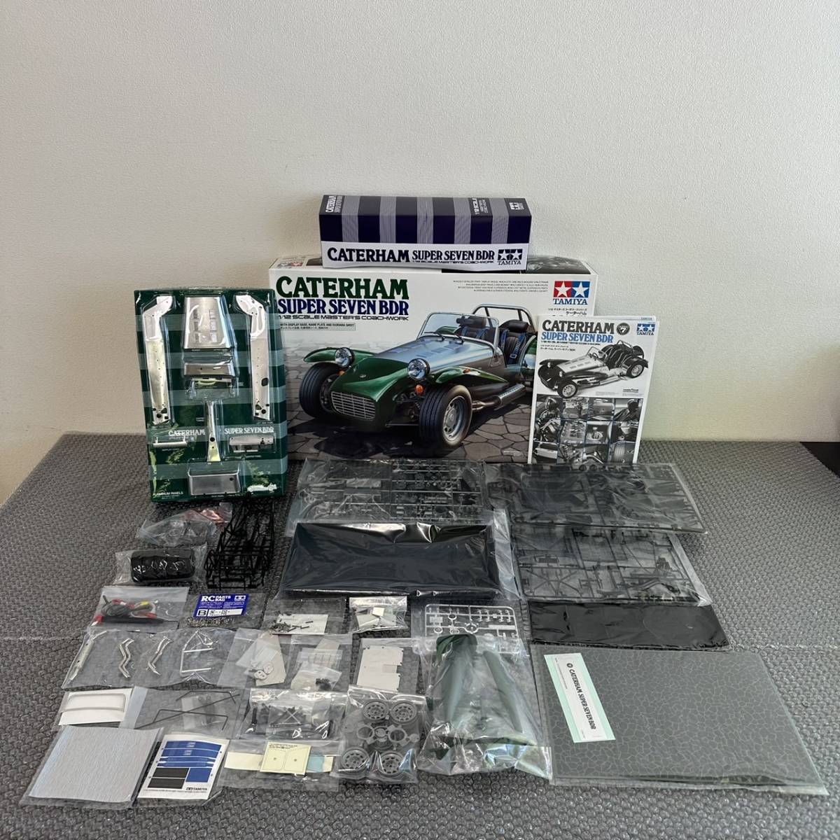 【全体的に状態が悪い】J270836(042)-628/TN22000【名古屋】プラモデル 1/12 CATERHAM SUPER SEVEN BDR ケーターハム スーパーセブン ...