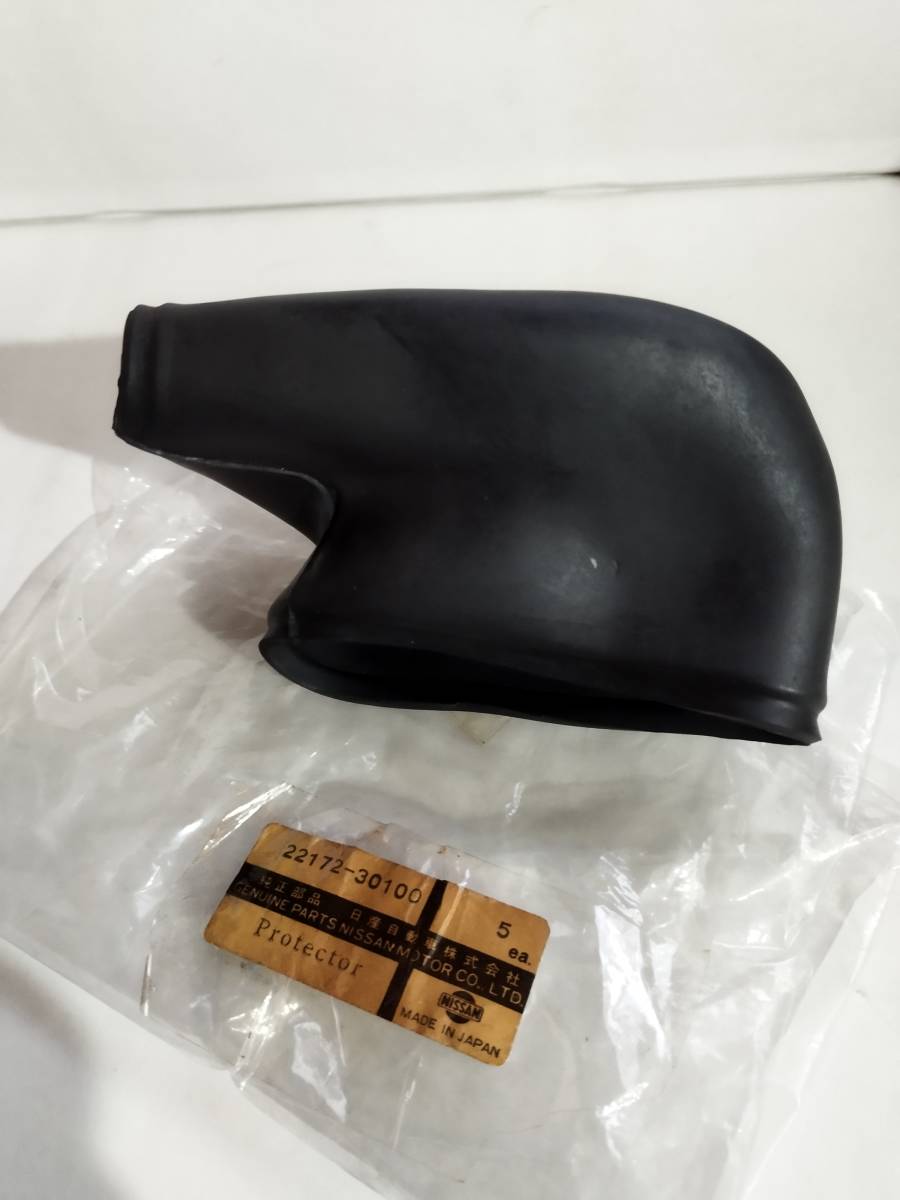 【未使用】ラスト貴重！日産純正新品 J型 ディストリビューターカバー 22172-30100 ダットサントラック 521 520 ブルーバード ...
