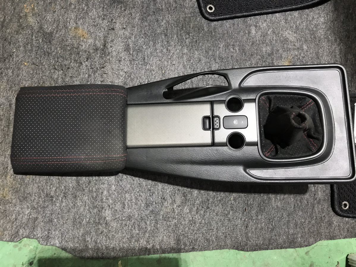 【やや傷や汚れあり】s2000後期センターコンソール Ap1 Ap2 タイプsの落札情報詳細 ヤフオク落札価格検索 オークフリー