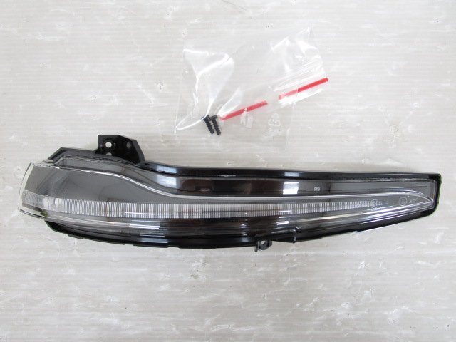 【目立った傷や汚れなし】即決 送料込み 取付部破損無し ベンツ Eクラス Bクラス W213 W247 等 純正 右 ドア ミラー ウィンカー ...