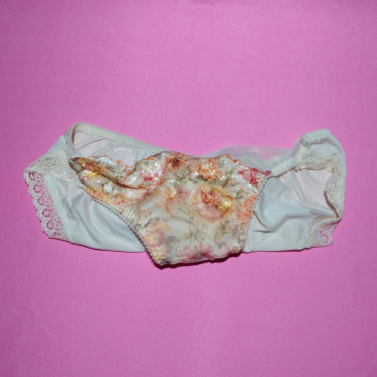 【未使用】*★1805★*Wacoal*★清楚なお姉様～若妻系☆しっとりフルバックパンティ 1枚 匿名発送 §D形+の落札情報詳細 - Yahoo!オークション落札価格検索 オークフリー