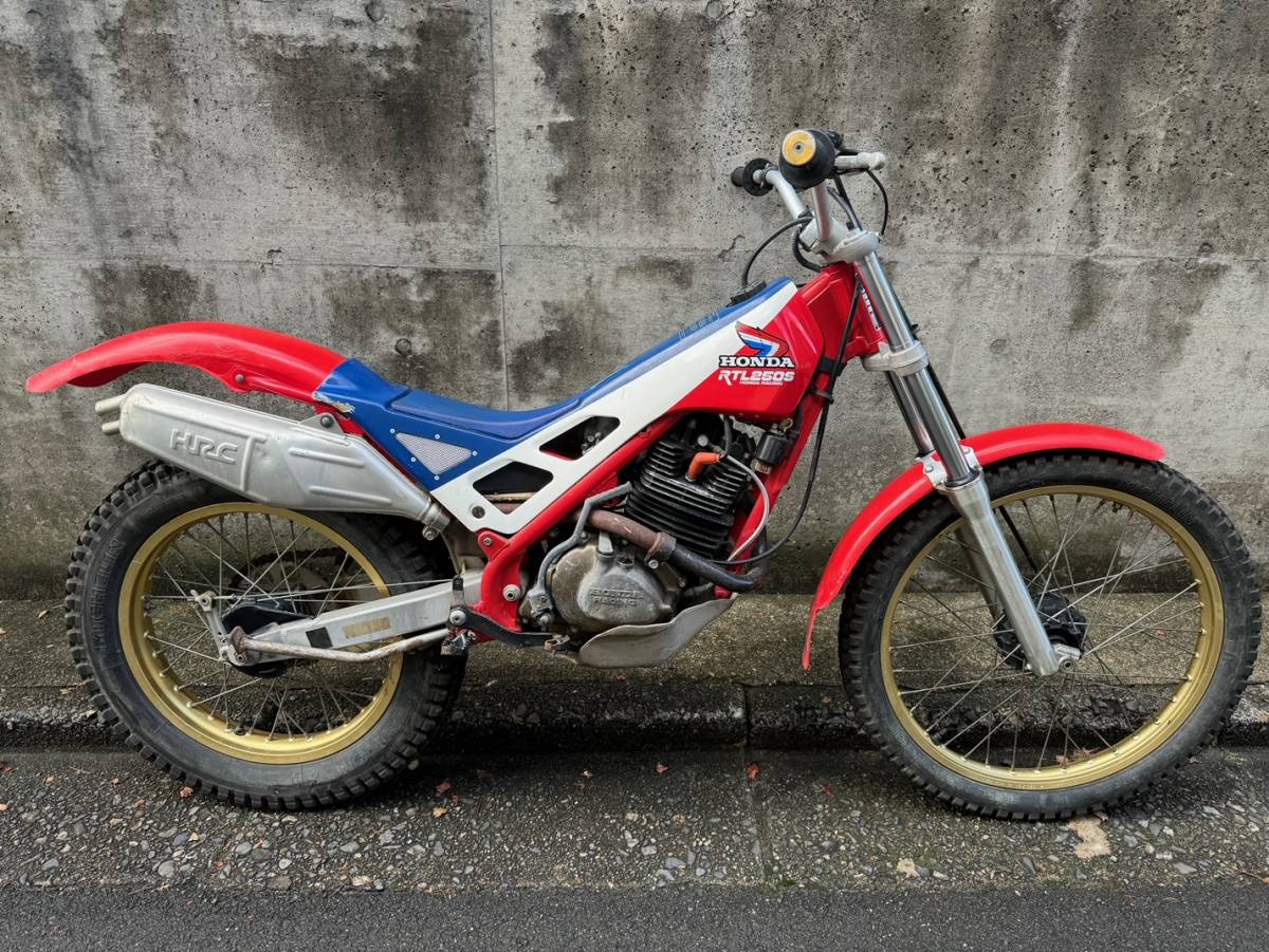 【全体的に状態が悪い】1986年モデル HRC RTL250Sの落札情報詳細 - ヤフオク落札価格検索 オークフリー