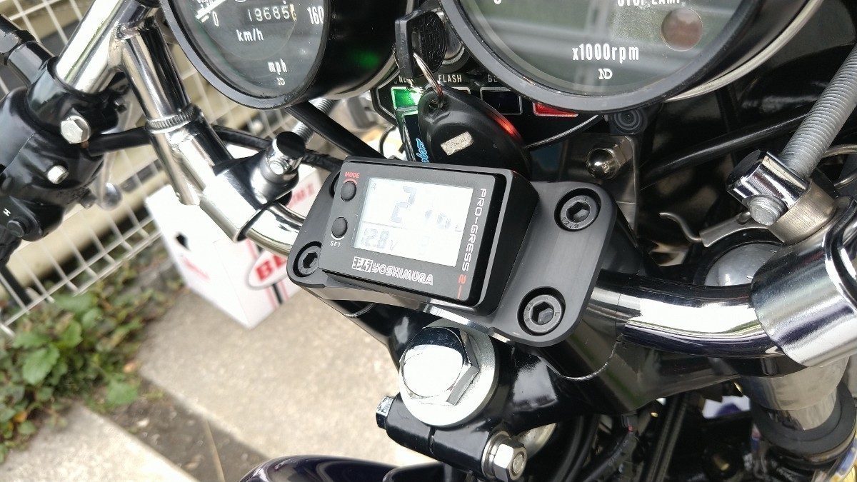 【未使用】Kawasaki Z1Z2 メーターアップタイプヨシムラプログレス2ハンドルクランプケースブラックアルマイト GS GT ...