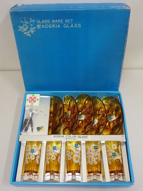 【未使用に近い】昭和レトロ★ ADERIA アデリア カラー 脚付き グラス6個セット 花柄 マーガレット グリーン★ 未使用品★タンブラー コップ レトロポップの落札情報詳細 - ヤフオク ...