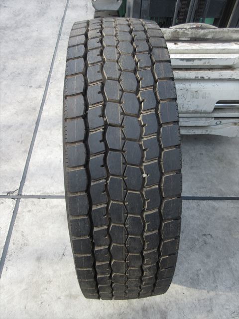 【未使用に近い】送料無料 新車外し 295/80R22.5 BS M888 ミックス 2022年製 1本 イボ付き バリ溝の落札情報詳細 - ヤフオク落札価格検索 オークフリー