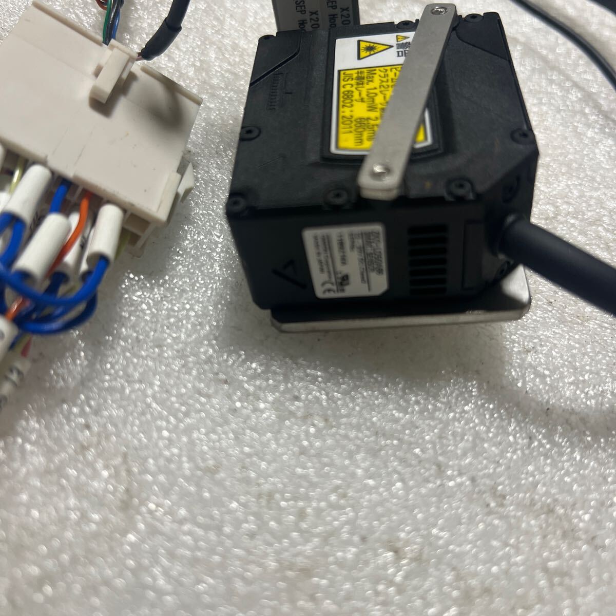 【やや傷や汚れあり】オムロン(OMRON) ZX0-LD50A66 0.5M アンプ内蔵CMOSレーザセンサーの落札情報詳細 - ヤフオク落札 ...