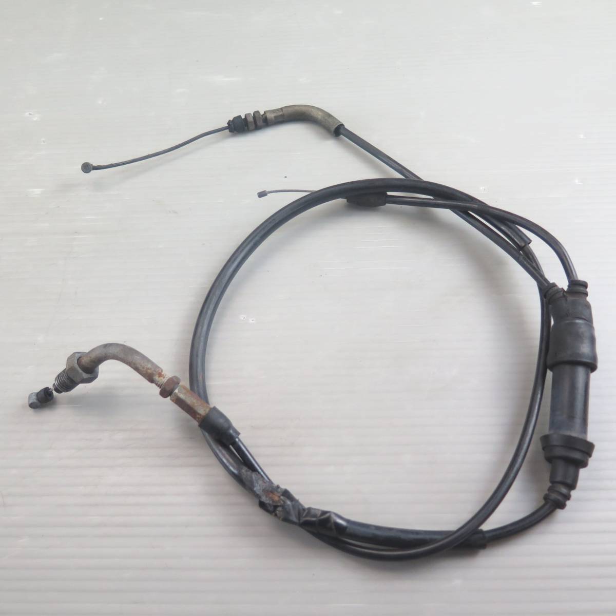 【傷や汚れあり】ns 1 [ac12] 前期 純正スロットルホルダー オイルポンプワイヤー アクセルワイヤー 中古 ホンダ Honda 2st