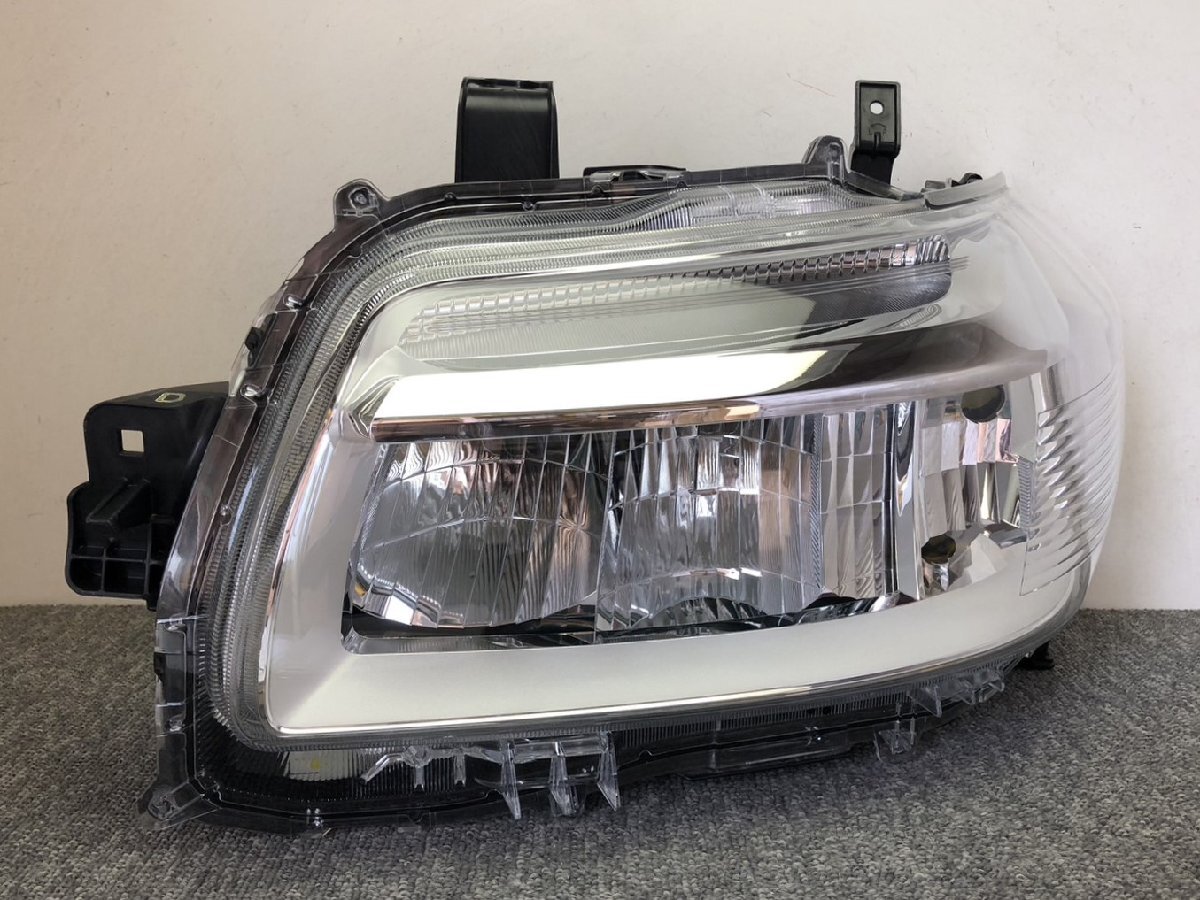 【傷や汚れあり】79450 S403U/S413U タウンエーストラック/タウンエースバン 純正 左ヘッドライト LED 81106 ...