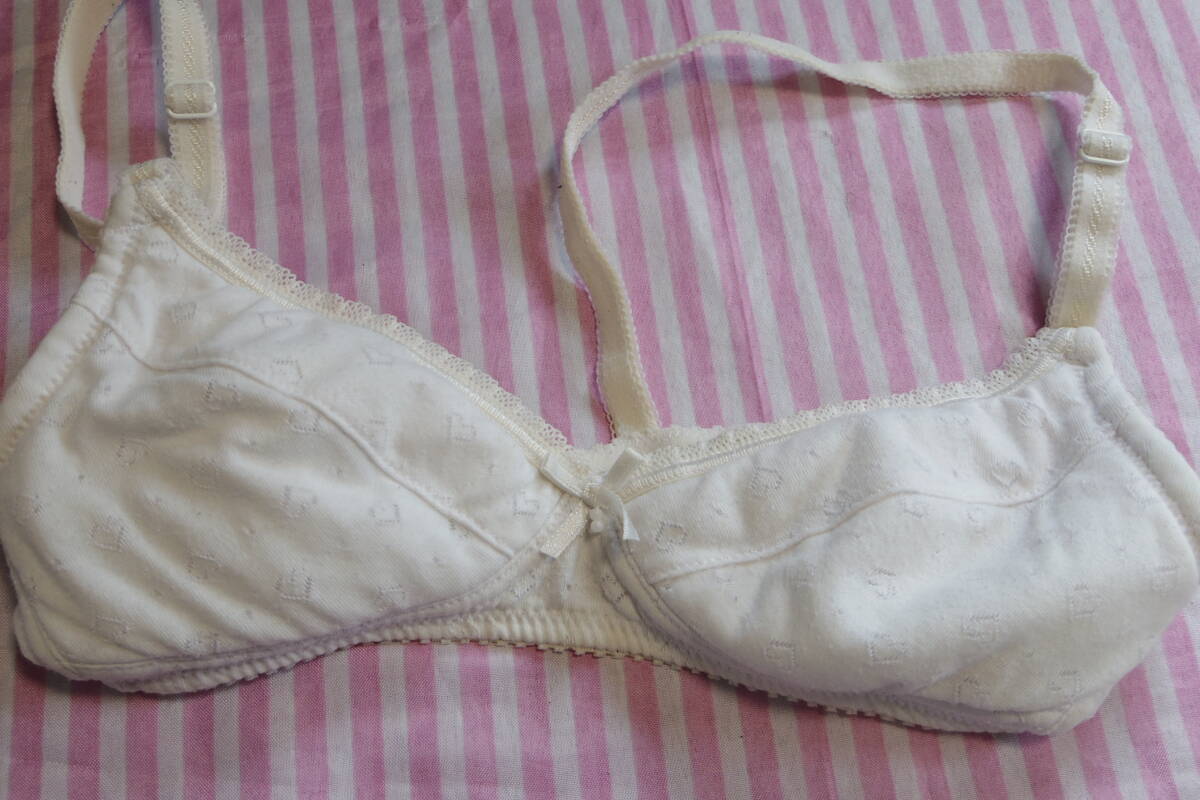 【未使用】1102★サイズA60★ジュニア コットン ブラ スポブラ 匿名発送 の落札情報詳細 - Yahoo!オークション落札価格検索 オークフリー