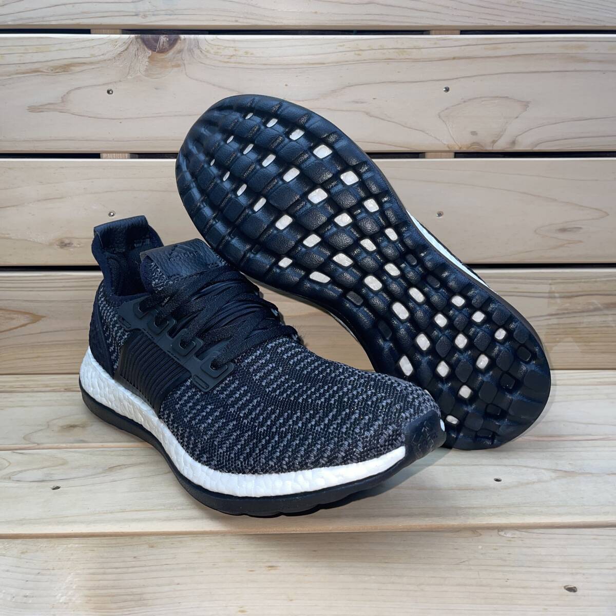 【やや傷や汚れあり】【27cm】 adidas アディダス ランニングシューズ PureBOOST GO ピュアブースト AH2311の落札情報詳細 - Yahoo!オークション落札価格検索 ...