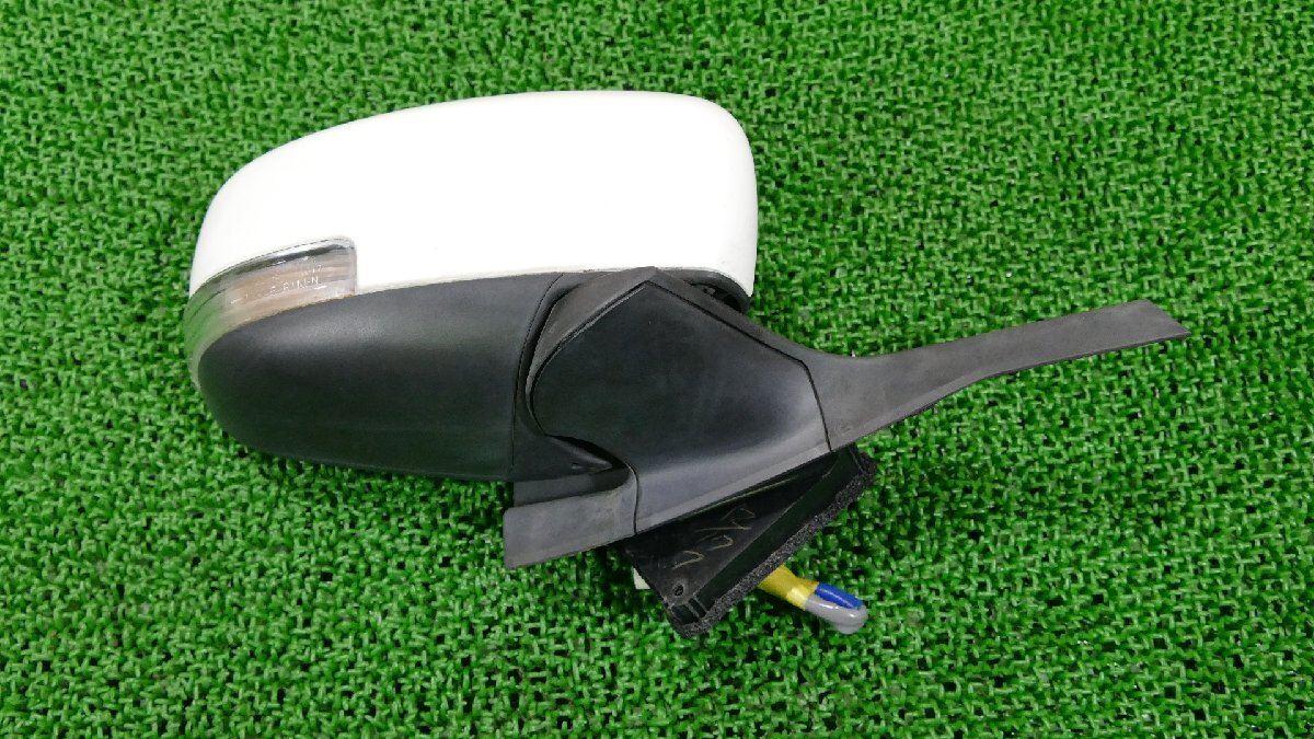 【やや傷や汚れあり】R9256IS スズキ ハスラー MR31S 純正 右 ドアミラー 電動格納 ヒーター ウインカー 8ピン A7L H25年の落札情報詳細 - Yahoo!オークション落札 ...