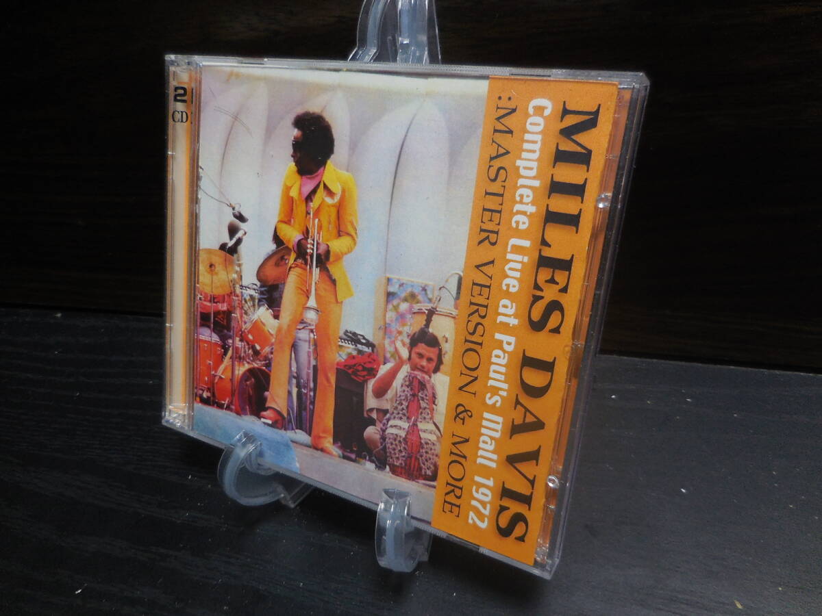 【目立った傷や汚れなし】MILES DAVIS マイルスデイビス MILES COMPLETE LIVE AT PAUL'S MALL ...