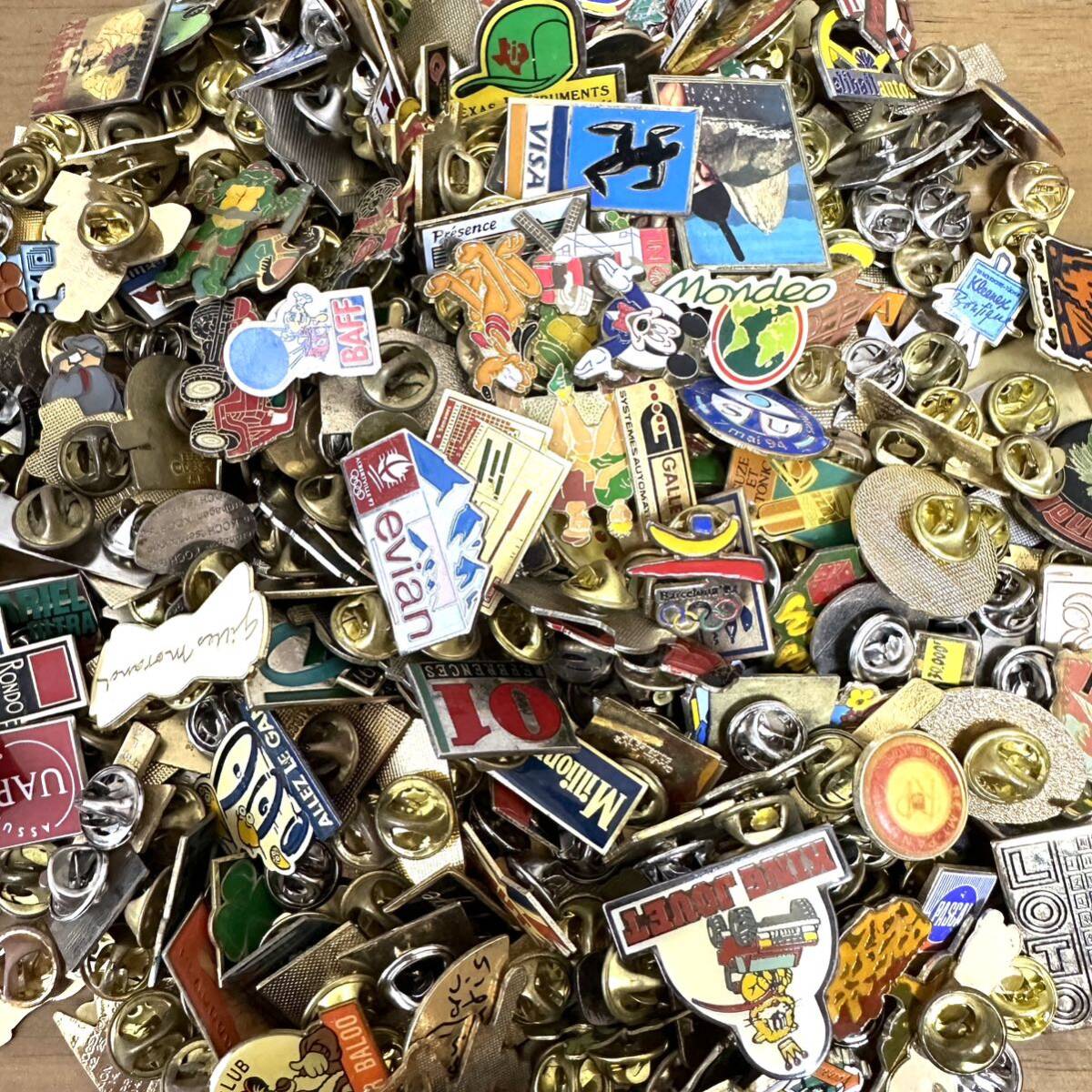 【傷や汚れあり】R363 300個 フランス ピンバッジ フランス雑貨 ヴィンテージ まとめ 大量 まとめ売り まとめて 卸売り ピンズ フレンチ ビンテージ セットの落札情報詳細 ...