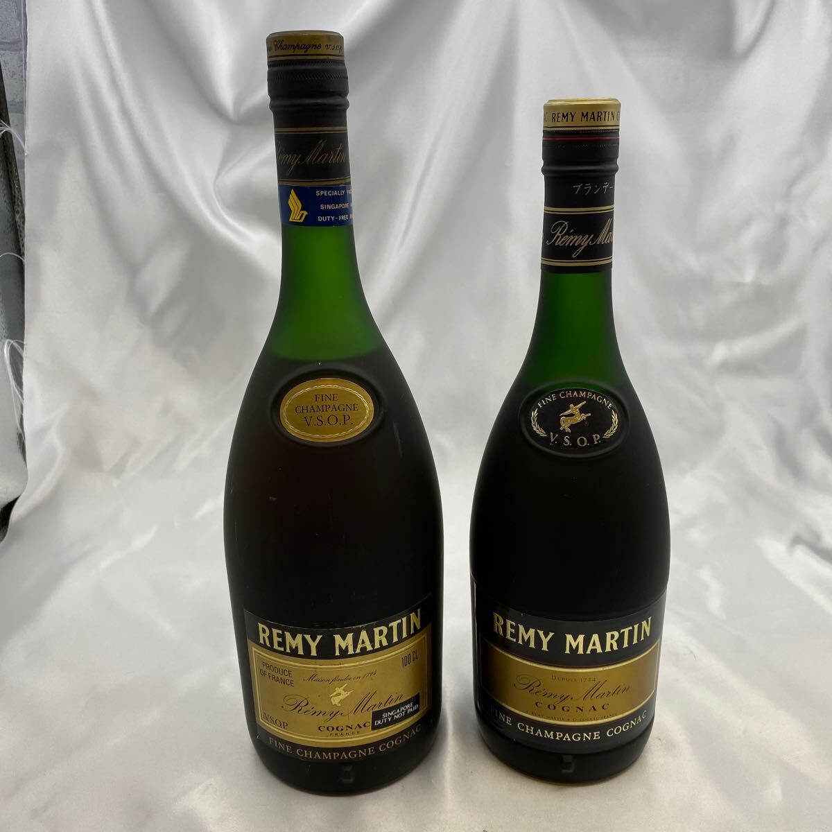 【やや傷や汚れあり】【酒AD-1】 REMY MARTIN レミーマルタン VSOP COGNAC コニャック ブランデー 1000ml 700ml 40％ 2本 まとめて 1L 0.7L 未 ...