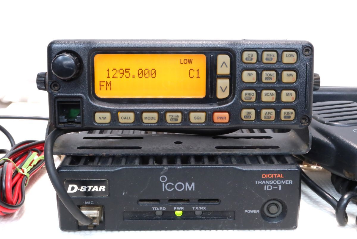 【やや傷や汚れあり】アイコム ID-1 1200MHz D-STARデジタル対応 新スプリアス適合 ICOMの落札情報詳細 - Yahoo ...