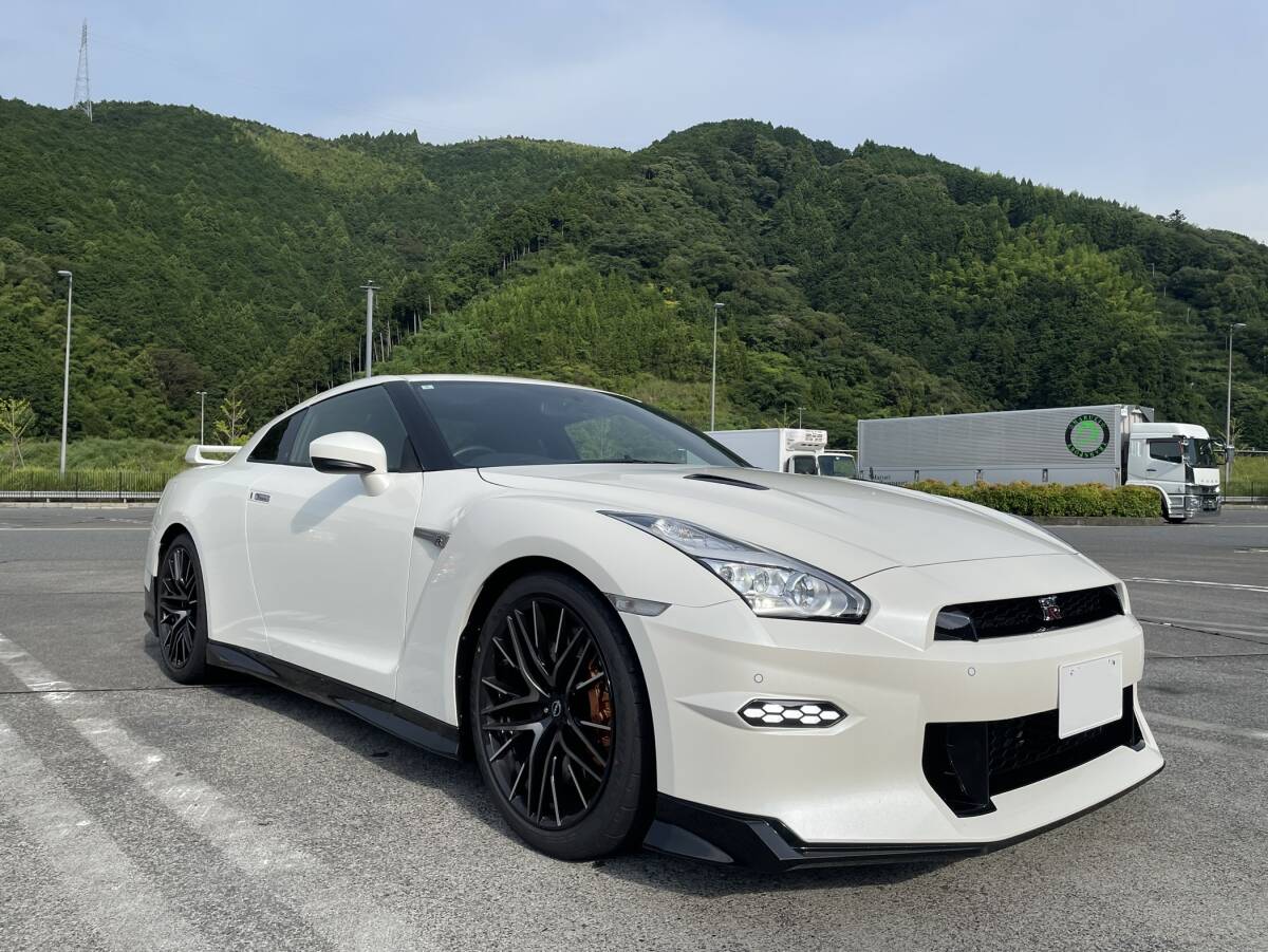 【走行距離 691 km】【個人出品】NISSAN GT-R35 ピュアエディション 2024年モデルの落札情報詳細 - Yahoo ...