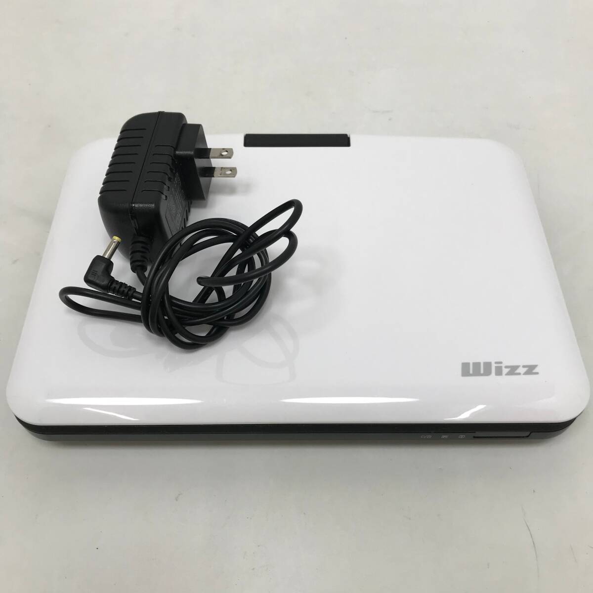 【傷や汚れあり】‡ 0474 Wizz ウィズ 10.1V型 ポータブルDVDプレーヤー DV-PW1040 リモコン欠品 動作確認済 中古の ...