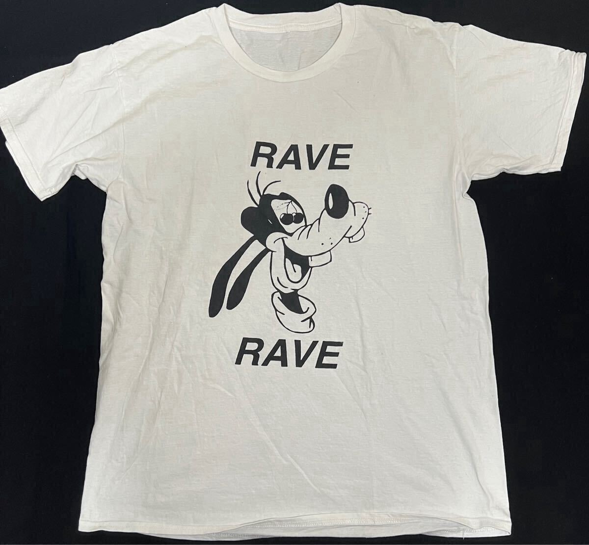 【目立った傷や汚れなし】Disney ディズニー グーフィー Mickey Mouse rave Tシャツ 狂うレアrare ミッキー ...
