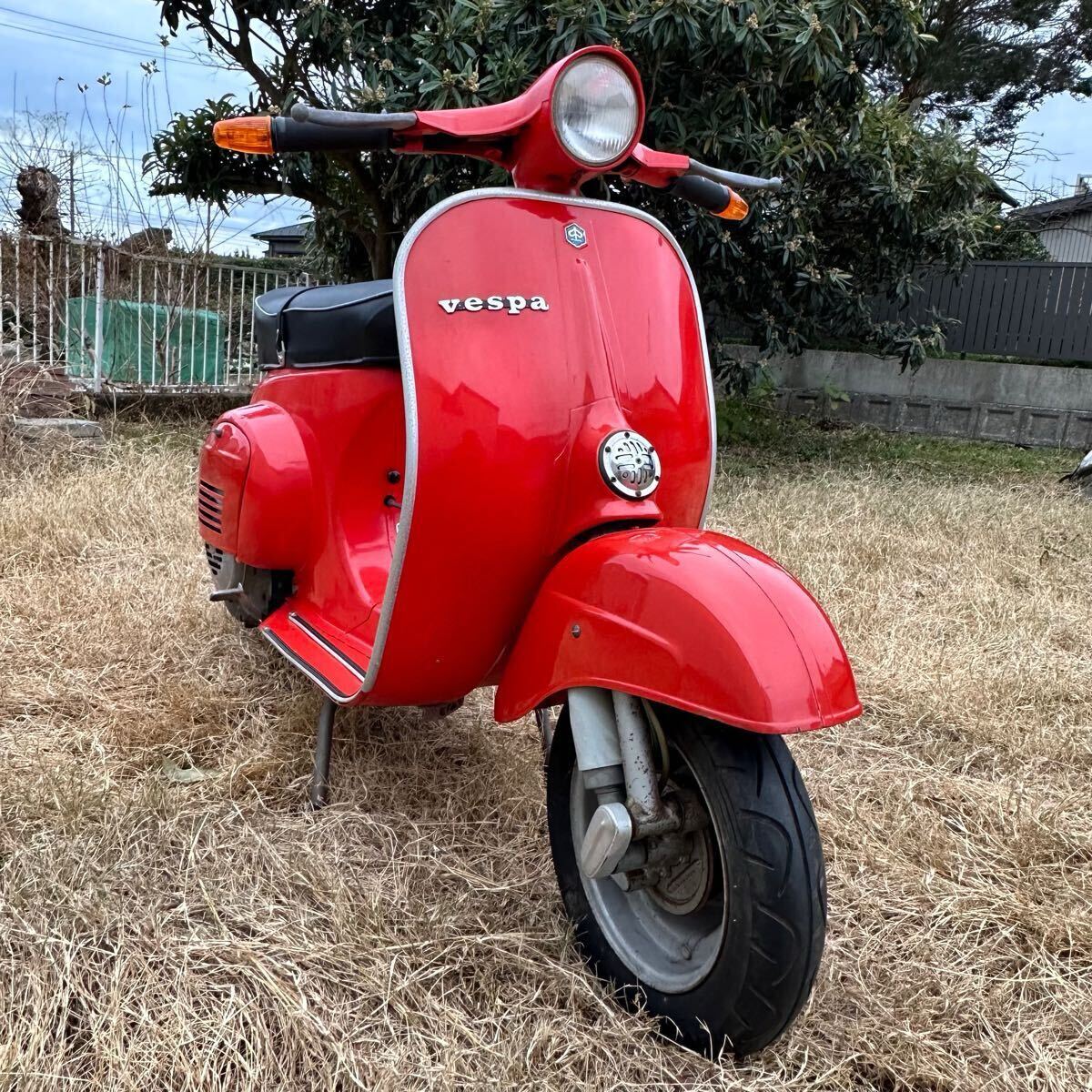 【やや傷や汚れあり】PIAGGIO VESPA 50S 再生産前 丸穴 スモール 100 ET3の落札情報詳細 - Yahoo!オークション落札価格検索 オークフリー
