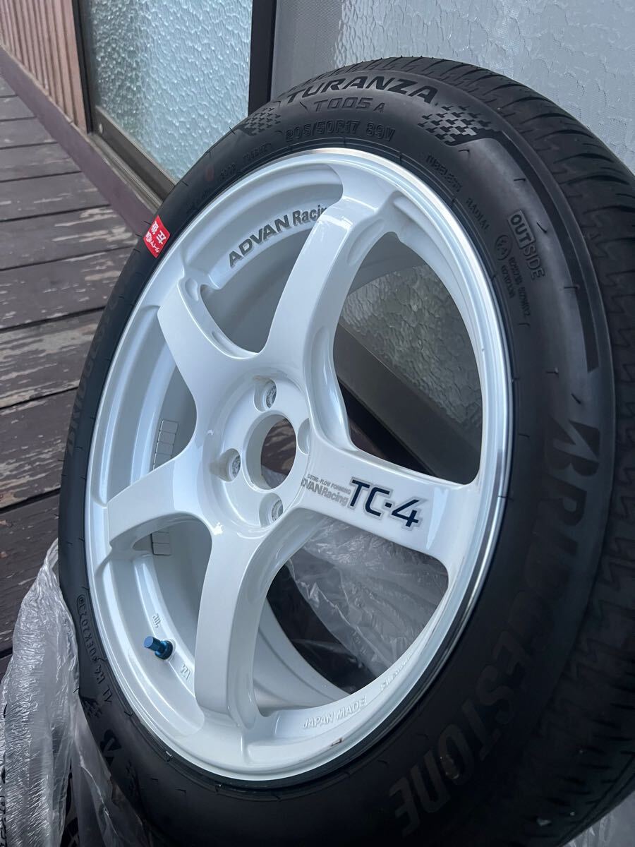 【目立った傷や汚れなし】ADVAN Racing TC4 17インチ 4穴 PCD100 ブリヂストンバリ山の落札情報詳細 - Yahoo!オークション落札価格検索 オークフリー