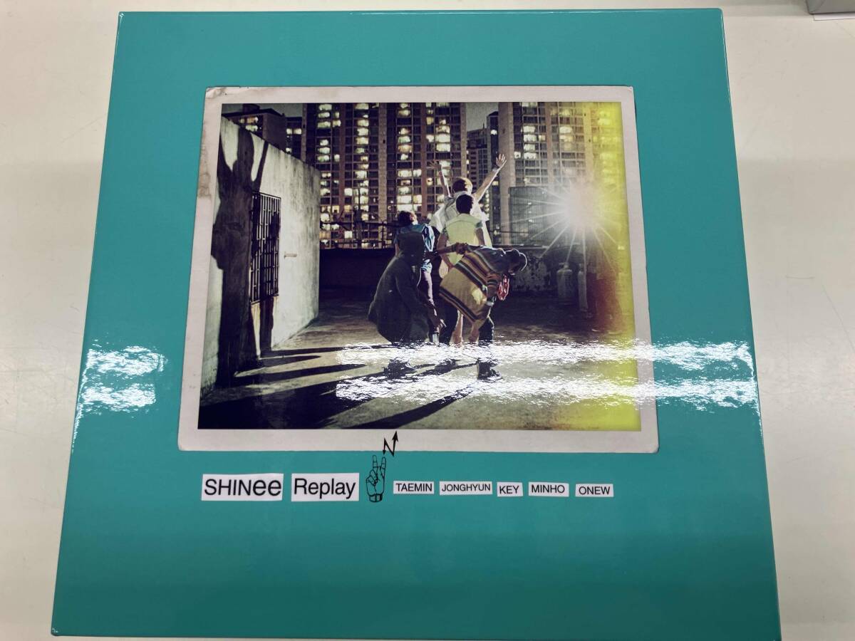 【やや傷や汚れあり】SHINee CD SHINee's Memorial Box 'Replay'(UNIVERSAL MUSIC ...