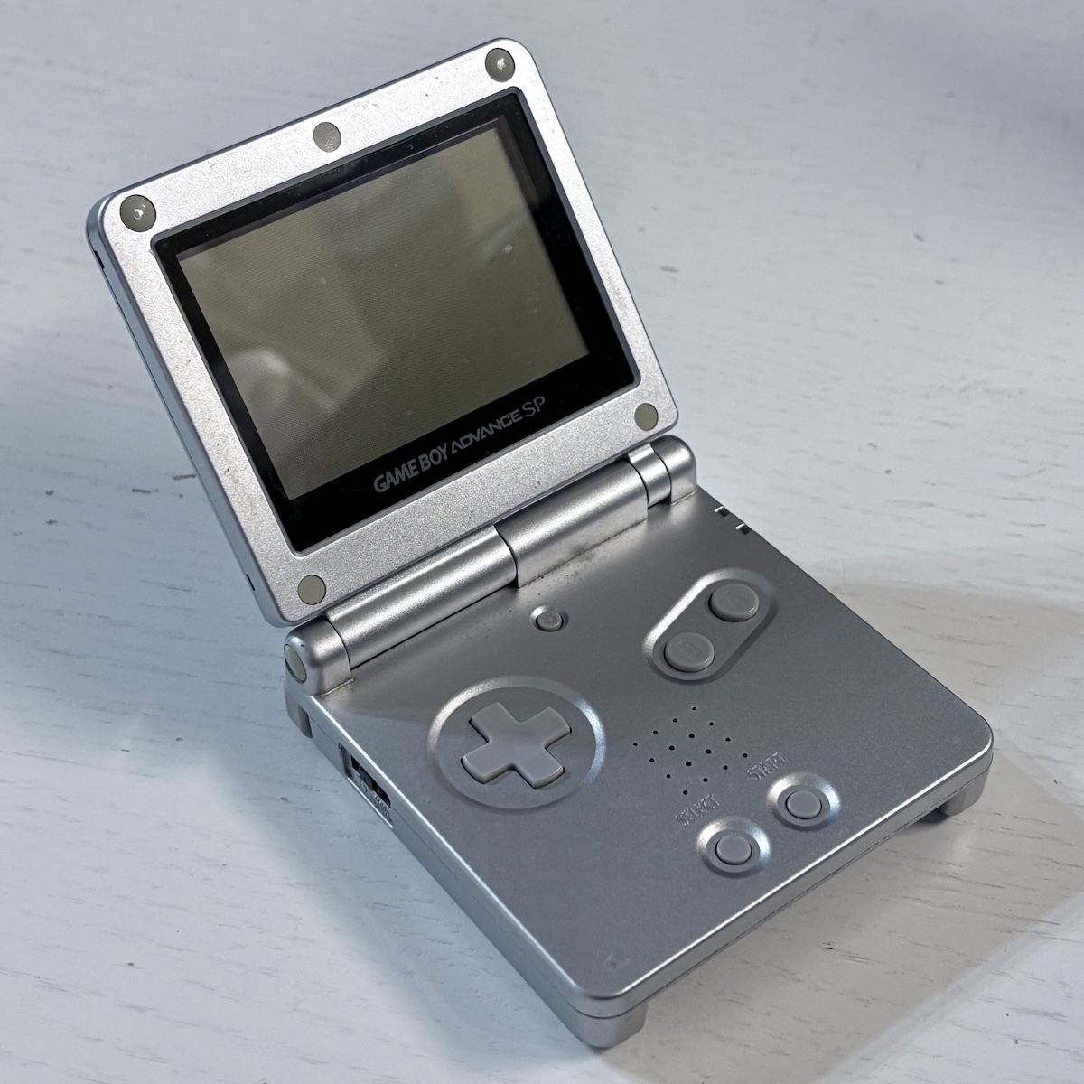 【傷や汚れあり】任天堂 Nintendo ゲームボーイアドバンスSP AGS-001 GAME BOY ADVANCE SP AGS-S-ZVA プラチナシルバーの落札情報詳細 - Yahoo ...